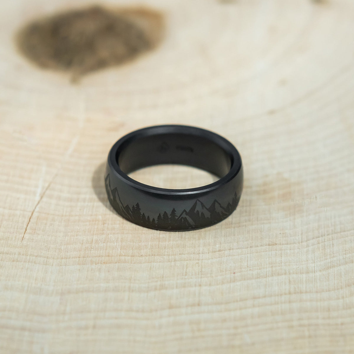 Elysium NYX | Men's Ring | Custom Laser Pattern